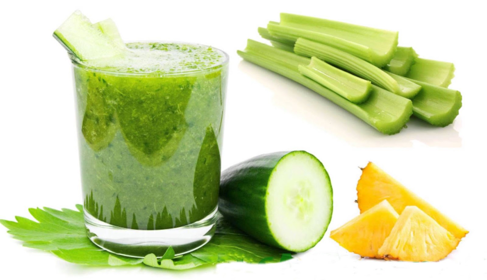 Cómo elaborar jugo de apio, pepino y piña | Excelencias Gourmet
